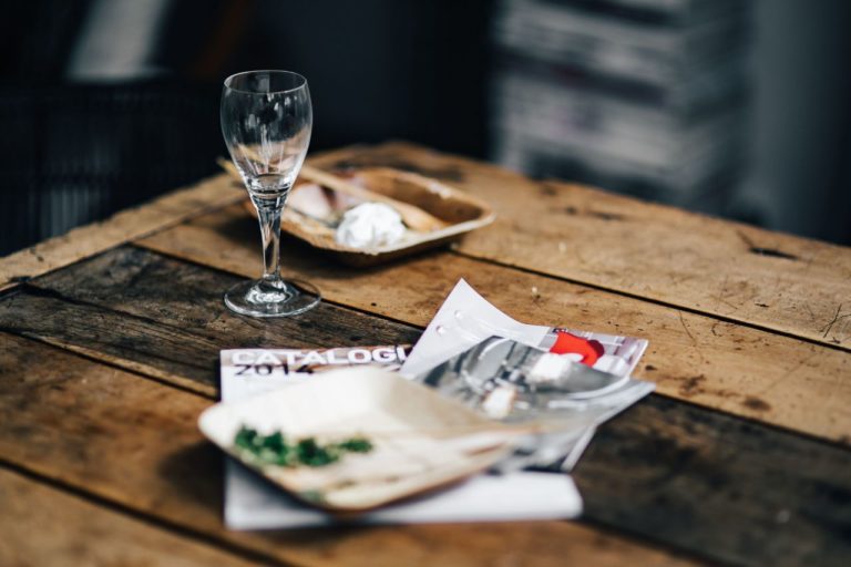 How to Enjoy Eating Alone - The American Spinster